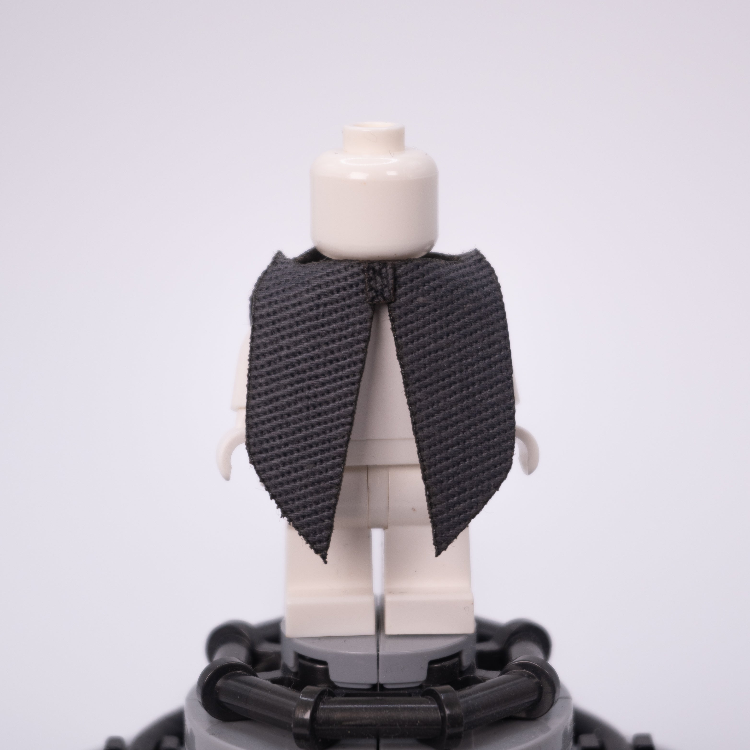 Ahsoka Poncho Grey – cainebricks