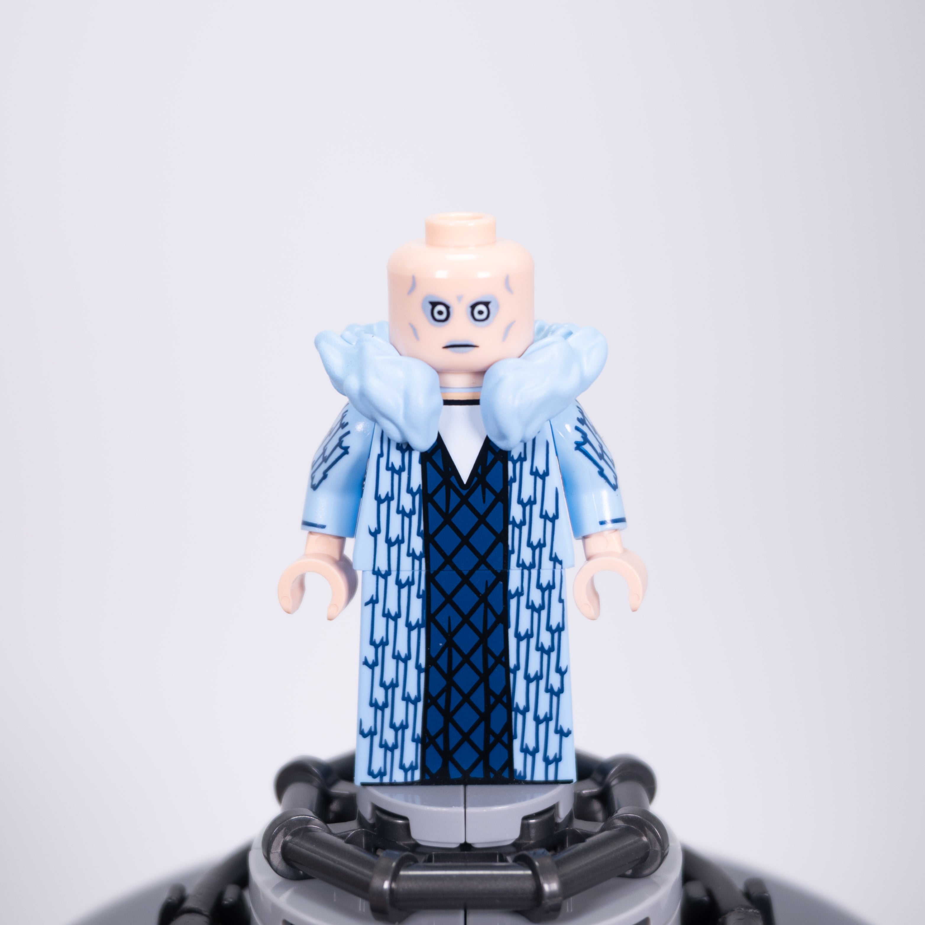 Ra'is Customs - Minifigures – Caine Bricks
