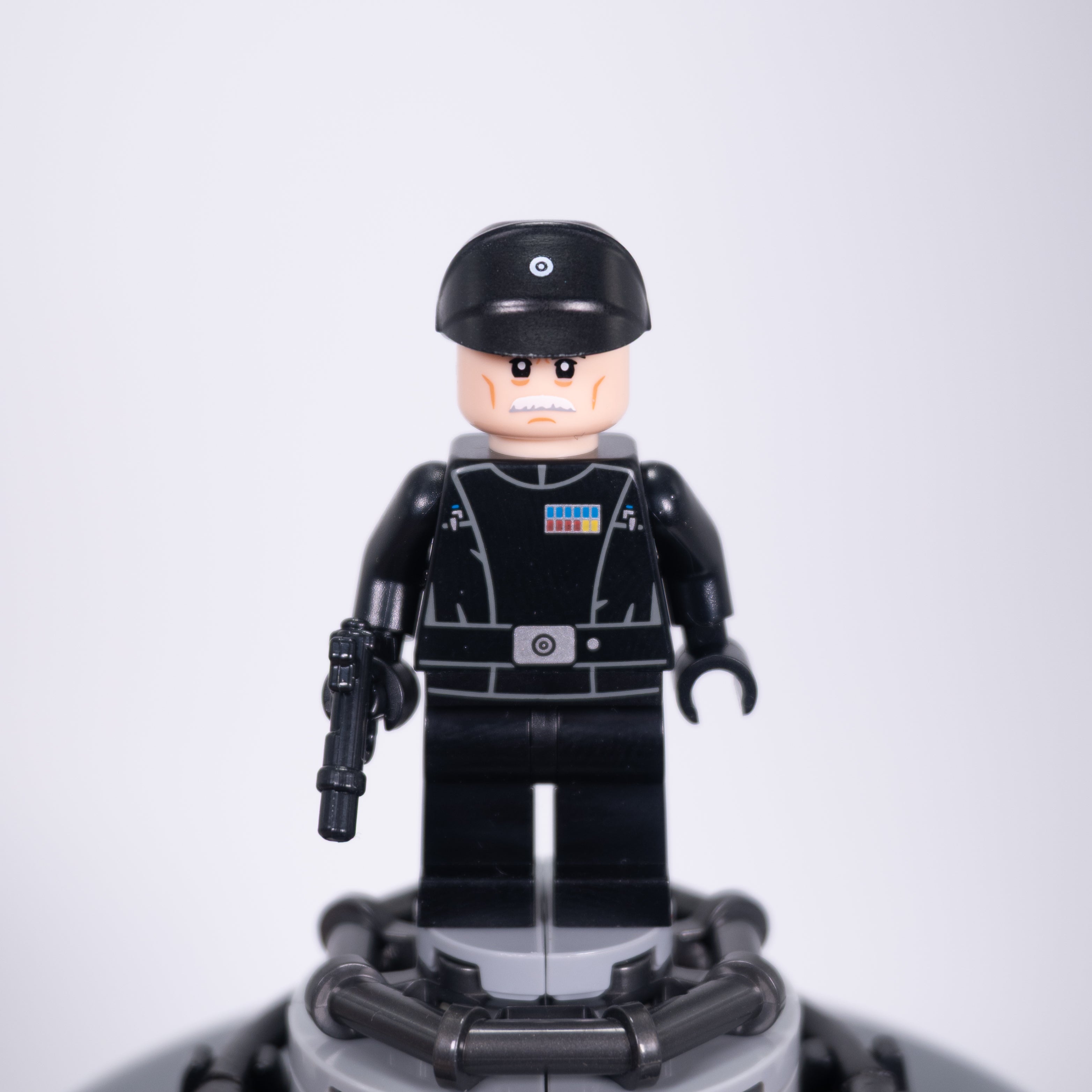 Ra'is Customs - Minifigures – Caine Bricks